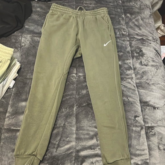 Nike | Pants | Nike Sweats In A Dark Green Color | Poshmark